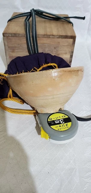 VINTAGE KINTSUGI POTTERY Tea Bowl Japanese Chawan HAGI Ware with Box 5. ...