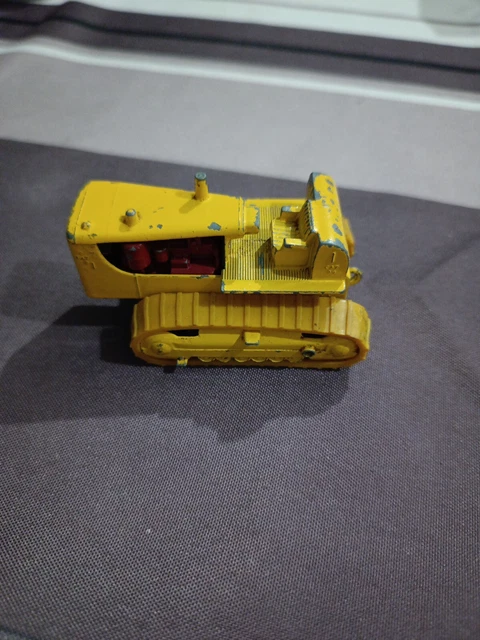 MATCHBOX SÉRIE KING SIZE N°3 D9 CATERPILLAR REGD. TRADE MK TRACTOR LESNEY... EUR 1,00 - PicClick FR