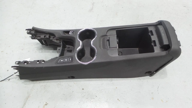 HOLDEN COMMODORE CONSOLE Vf, 05/13-12/17 2015 $192.50 - PicClick AU