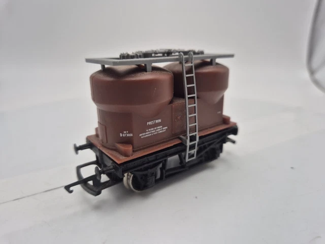 HORNBY OO GAUGE Twin Silo Wagon R723 B873001 £7.95 - PicClick UK