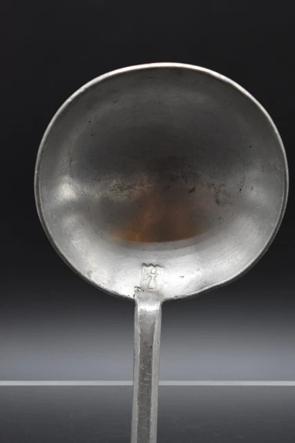 17TH CENTURY ENGLISH pewter spoon - with makers marks £40.00 - PicClick UK