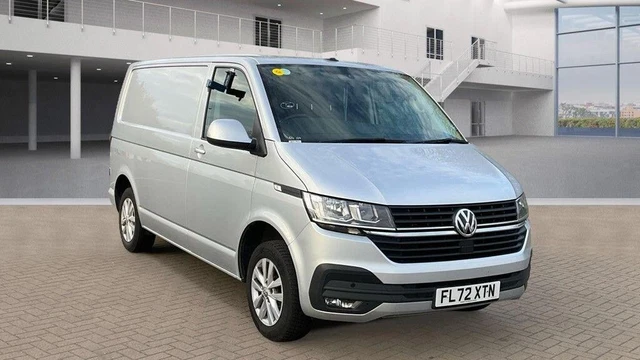VOLKSWAGEN TRANSPORTER 2.0 TDI T28 Highline FWD SWB Euro 6 (s/s) 5dr ...