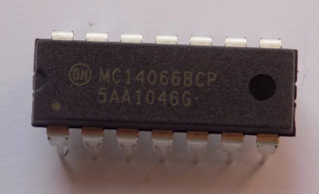 QUAD ANALOG SWITCH / Quad Multiplexeur MC14066B DIP16 EUR 4,25 ...