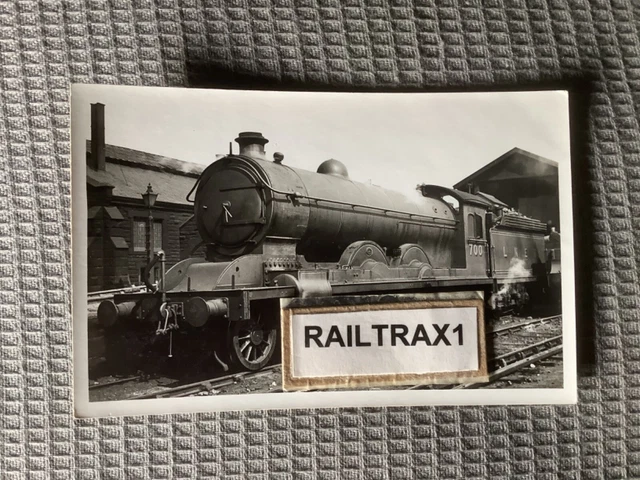 RAILWAY STEAM PHOTOGRAPH - 700 At West Hartlepool Shed. (Old/Vintage ...