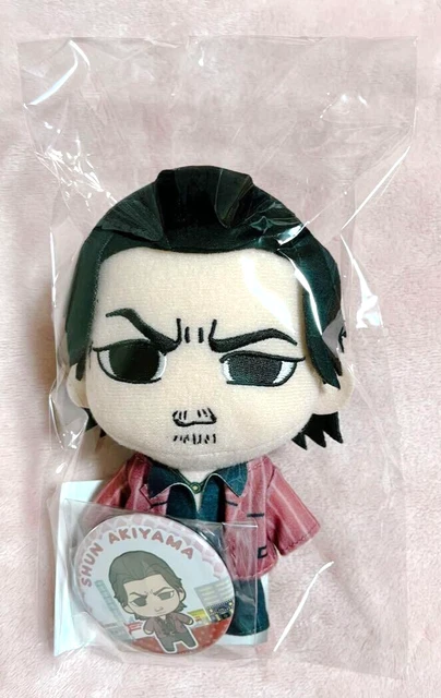 RYU GA GOTOKU 4 (Yakuza) Shun Akiyama Plush Doll & Can Badge Set of 2 ...