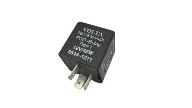FORD FOCUS 1 Steuergerät AHK VOLTA Blinker Relais 8544-1211 TYPE1 12V ...