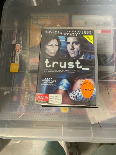 TRUST MOVIE 2010 Crime Movie Thriller Movie Drama Movie Clive Owen ...
