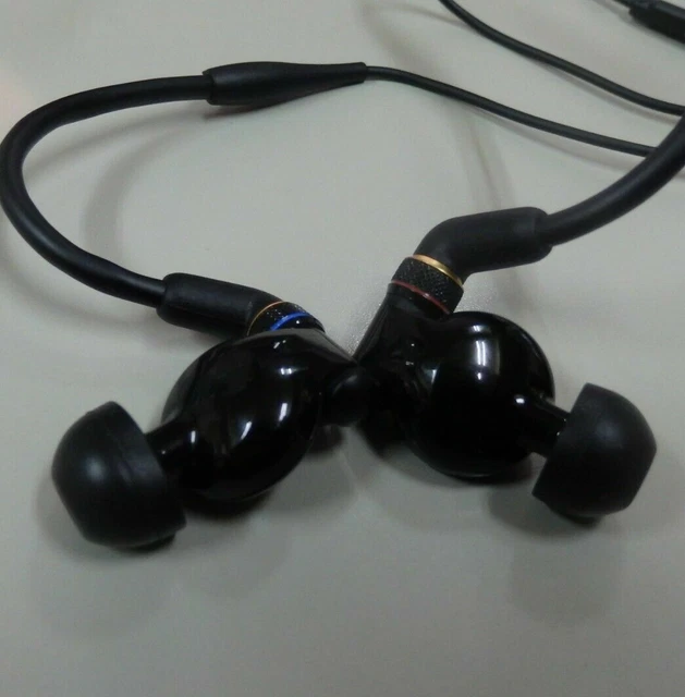 SONY MDR-EX800ST Monitor Closed Dynamic In-Ear Headphones MDR-7550 EUR ...