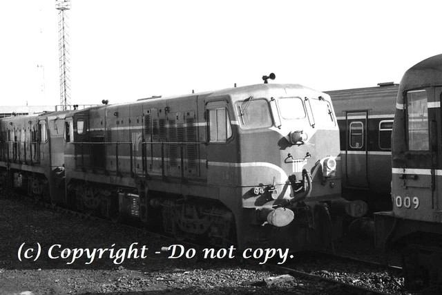 35MM NEGATIVE DIESEL RAILWAY IRISH CLASS 141 No 161 DUBLIN CONNOLLY 24 ...