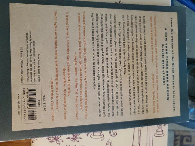 ELECTRIC LIGHT : Poems by Seamus Heaney (2002, Trade Paperback) $7.92 ...