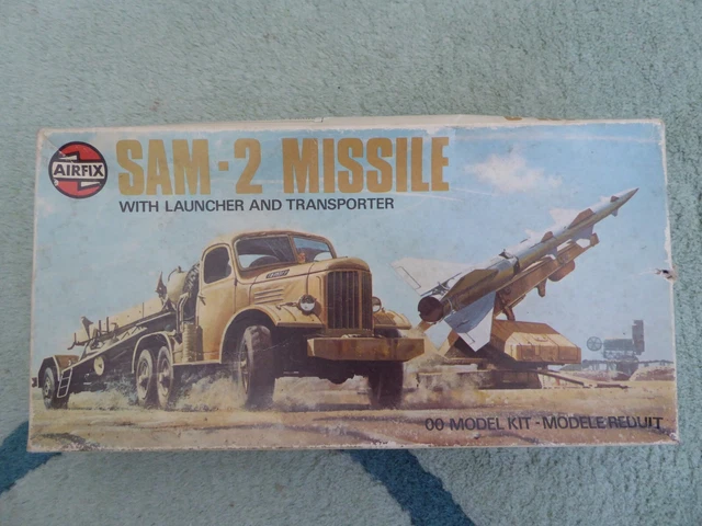 AIRFIX 00/HO SAM-2 Guideline Missile - 03303-5 - ** NOT COMPLETE-PLEASE ...