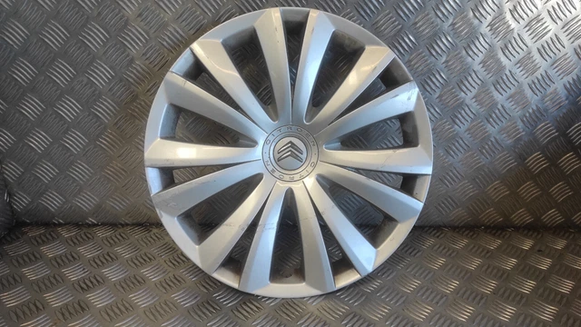 ENJOLIVEUR ROUE 16 Pouces - CITROEN C4 Picasso I (1) - Réf : 9657814580 ...