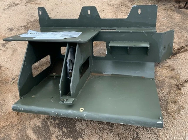 US ARMY HUMVEE Hmmwv radio radio rack radio grand M998 M1123 oliv EUR ...