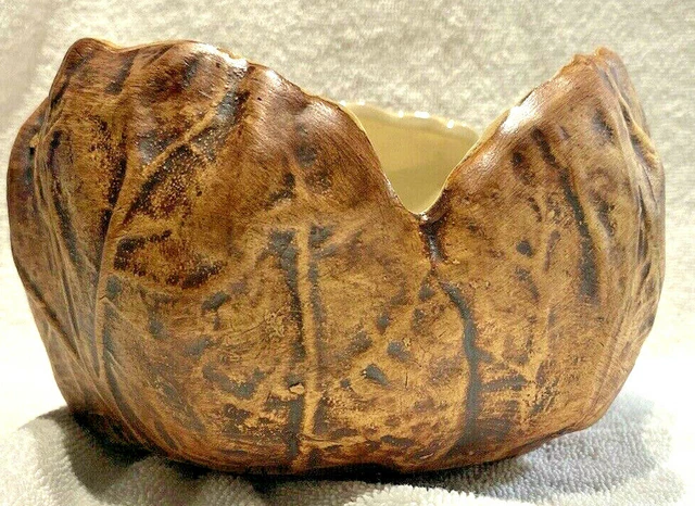 VINTAGE ELLEN EVANS Cabbage Deep Bowl White Pottery Glazed EU21 $35.00 ...