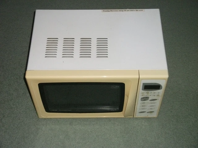 HINARI LIFESTYLE MICROWAVE White Digital 800W MX310TC - COLLECTION ONLY ...