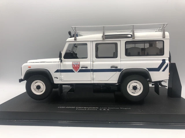 UNIVERSAL HOBBIES 1 /18 Land Rover Defender 110 Police CRS No auto art ...