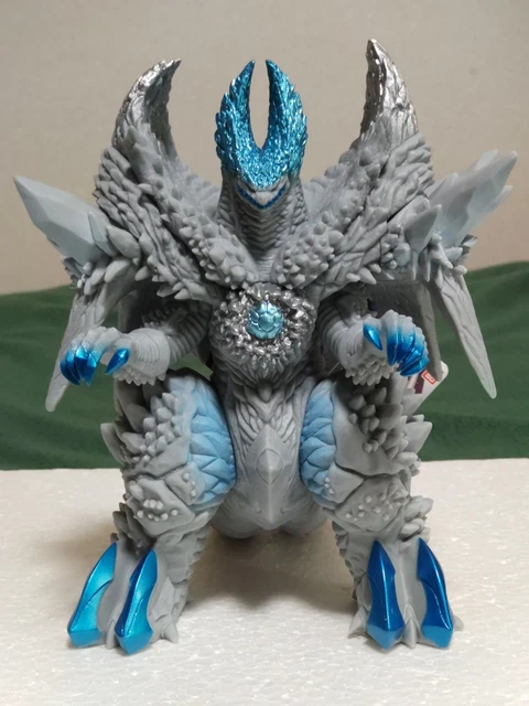 ULTRAMAN ULTRA KAIJU Monster DX Mother Sphere zaurus 2022 figure via ...