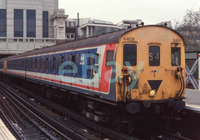 35MM RAILWAY SLIDE of 2EPB 6409 @ Charing Cross Copyright to Buyer £4. ...