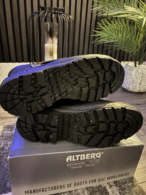 ALTBERG PEACEKEEPER P3 Aqua Safety Police Military Security Boots UK 9. ...