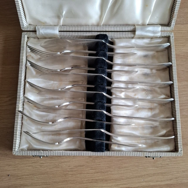 VINTAGE A1 FRIAR Plate GG&SS fish Knife And Fork Set In Box £19.34 ...
