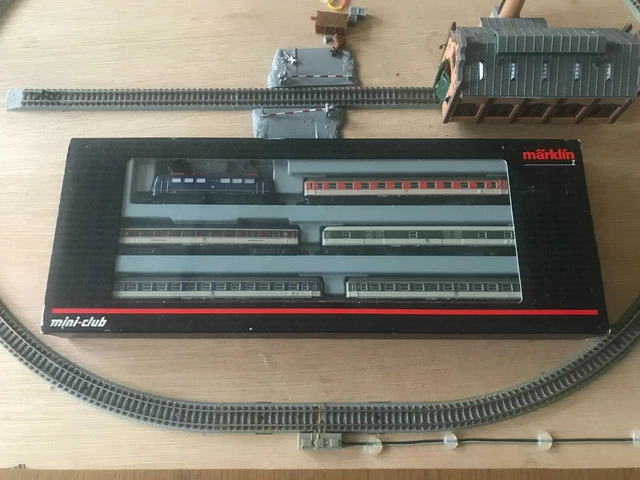 MARKLIN 81435 Z Gauge Express Train Set German Federal Rokuhan Wagon Layout NOCH £239.99 ...