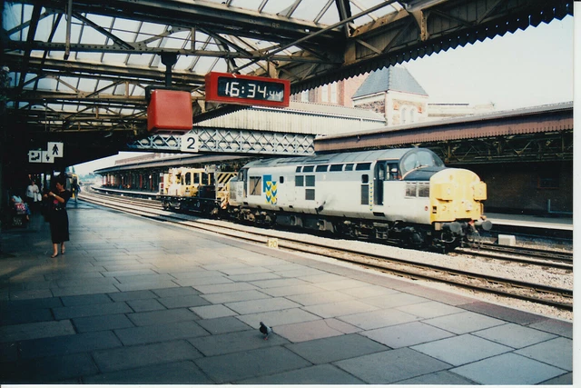 RAILWAY TRAIN PHOTOGRAPH Class 37 37042 at Newport 25/07/95 £1.50 ...