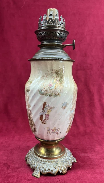 KEROSENE LAMPE A Petrole Luneville Sarreguemines Enfant Richard Firmin ...