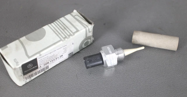 ORIGINAL MERCEDES BENZ Actros MP4 Temperatur Sensor A0081530128 EUR 50 ...