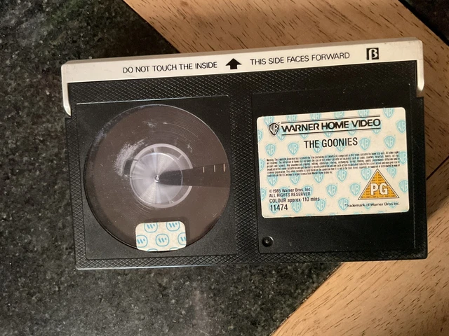THE GOONIES,WARNER LABEL,BETAMAX Tape Only,untested £9.99 - PicClick UK