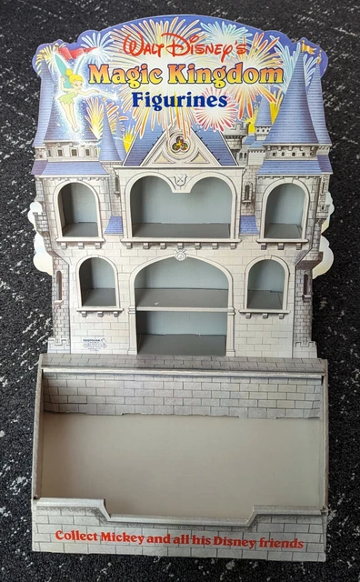 DISNEY MAGIC KINGDOM Figurines Vintage Castle Store Display Applause ...