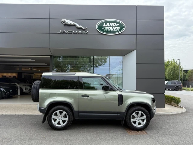 LAND ROVER DEFENDER 90 3.0 D200 MHEV Hard Top SUV 3dr Diesel Auto 4WD ...