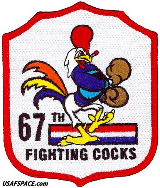 USAF 67TH FIGHTER SQ-F-15C/D Eagle -FIGHTING COCKS-Kadena AB- ORIGINAL VEL PATCH £10.62 ...
