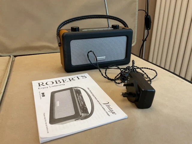 ROBERTS VINTAGE DAB/FM rds digital radio with built in battery charger ...