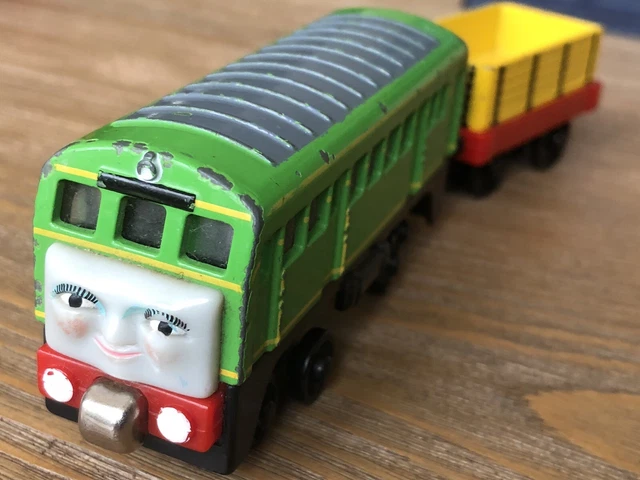 THOMAS TANK ENGINE: DAISY the Diesel Railcar Green & Yellow Wagon ...