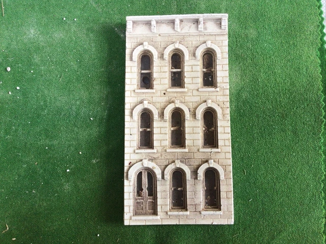 OO SCALE low relief brick building 3 storey, arched Window, Weathered ...