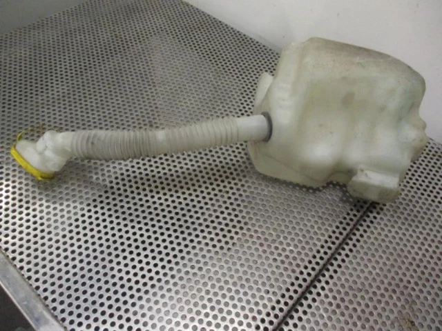 VASE DE LAVE glace RENAULT MEGANE 2 PHASE 1 7701207665 EUR 33,00 ...