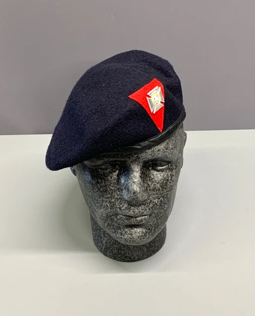 NEW DUKE OF Edinburgh's Royal Regiment Beret & Badge. Size 56cm. DERR ...