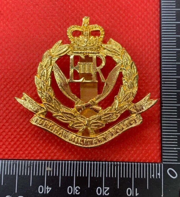 GENUINE BRITISH ARMY Gurkha Military Police Cap Badge EUR 9,24 ...