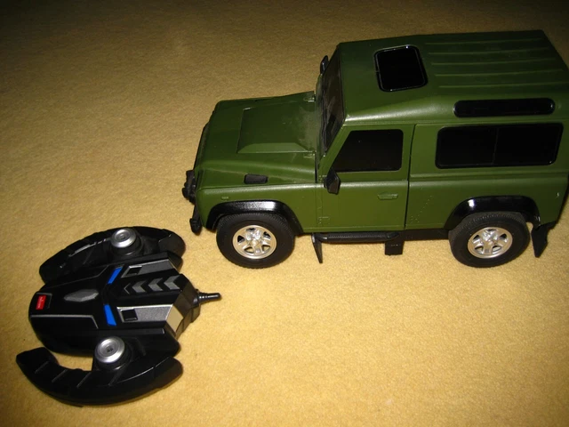 RASTAR LAND ROVER Defender, Green 1:14 RC Toy Car, Remote Control Car £ ...