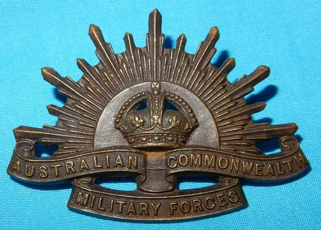 WW2 AUSTRALIAN COMMONWEALTH Forces Military Cap Badge - World War Ii £0 ...