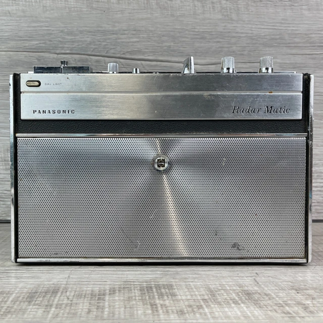 RADIO VINTAGE PANASONIC Radar Matic RF-880 AM-FM-MB 18-Transistor ...