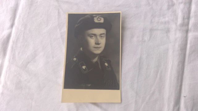 ORIGINAL-PORTRAIT WH SOLDATEN in schwarzer Panzer-Uniform mit ...