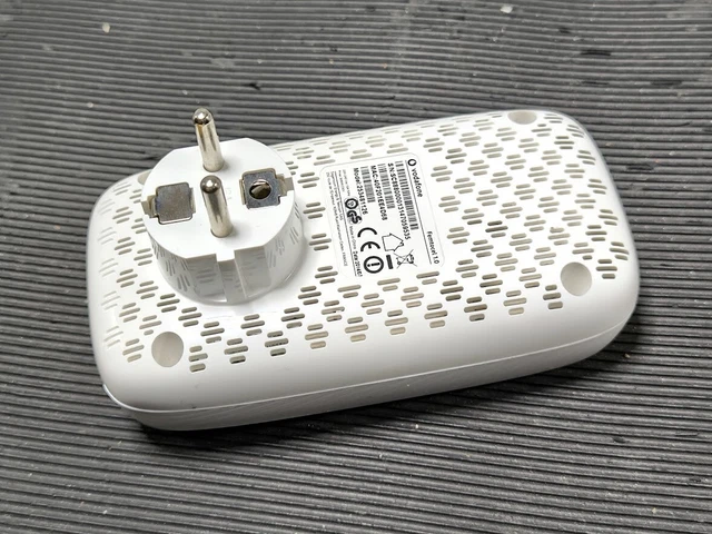 VODAFONE FEMTOCELL 1.0 - Used, Fully Working, No Packaging £17.09 ...