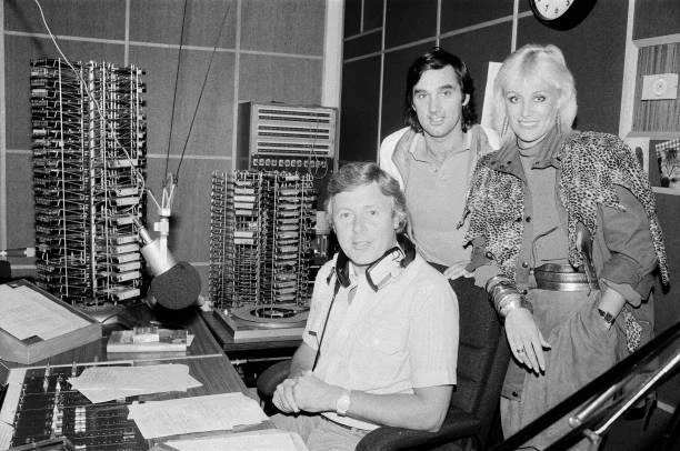 GEORGE BEST IN London to promote Georges new autobiography 1981 Old ...