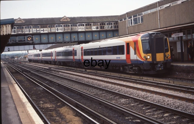 35MM RAILWAY SLIDE - EMU Class 444. 444037 @ Eastleigh £3.83 - PicClick UK