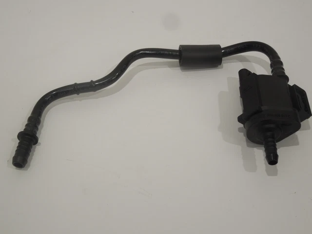 AUDI A6 4K C8 2.0 TFSi solenoide tubo valvola di non ritorno nuovo ...