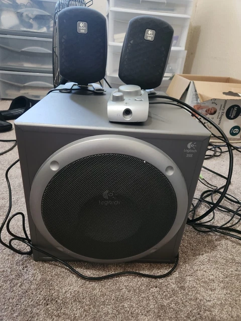 LOGITECH Z-2200 2.1 THX Computer Stereo Subwoofer With Speakers $27.00 ...