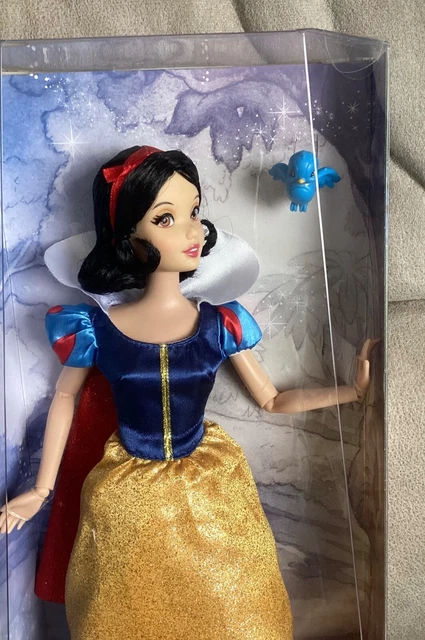 DISNEY STORE Classic Doll Snow White 12 inch with Ring. £25.00 ...