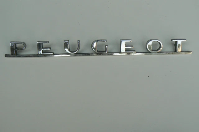 PEUGEOT TRÈS GRAND emblème logo sigle monogramme hayon coffre en métal ...