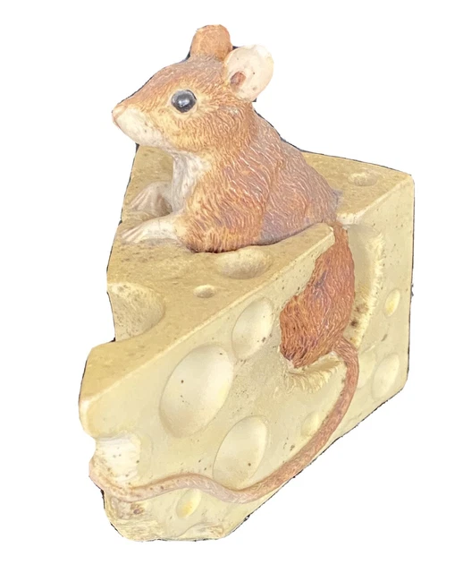 NATURES HERITAGE HOLLAND Studio Craft Staffordshire Hand Painted Mouse ...